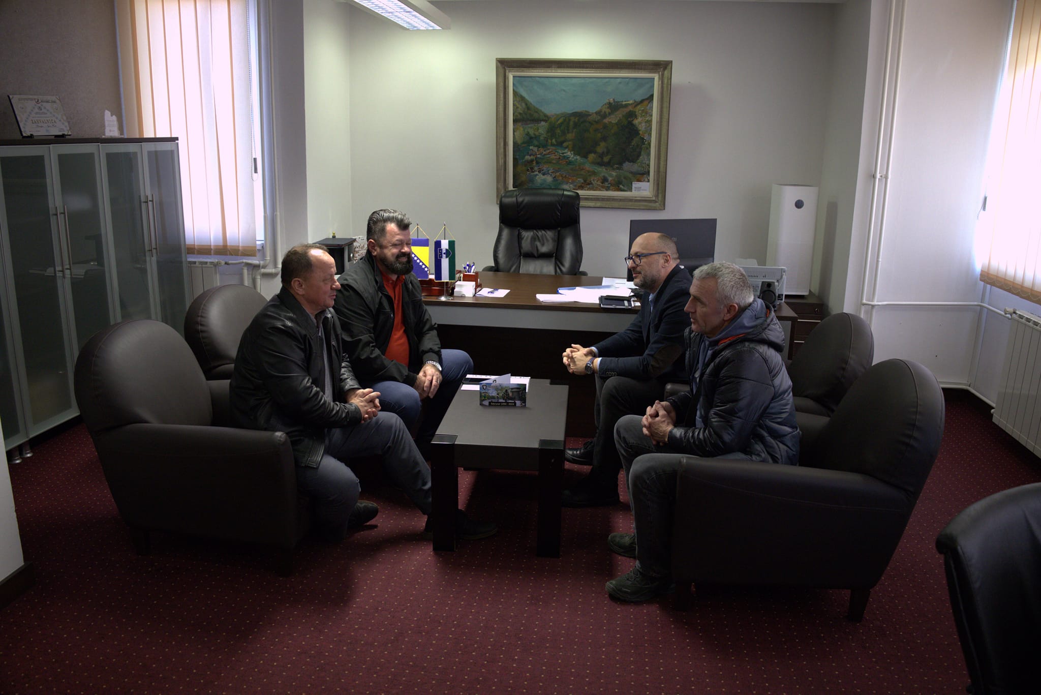 Predstavnici Udruženja branilaca 625 Hasin vrh posjetili su premijera ...