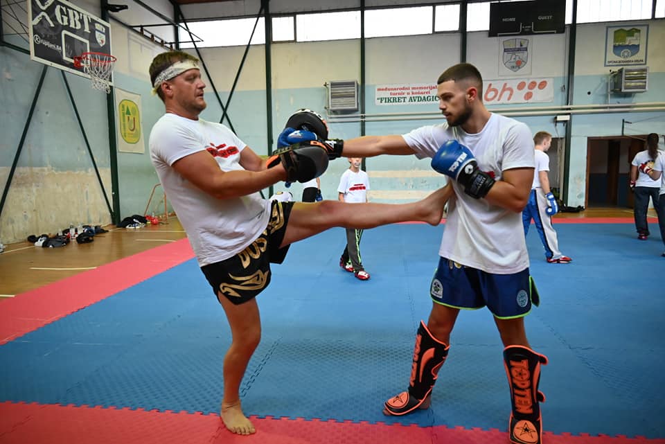 OdrÅ¾an je prvi â€ Internacionalni Krajina Fight Camp i rafting na ...