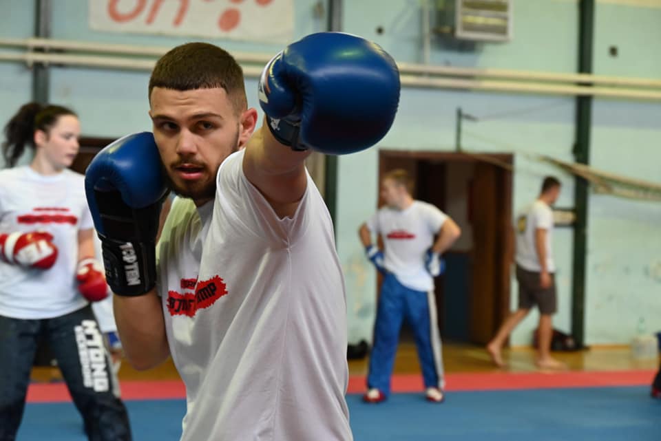 OdrÅ¾an je prvi â€ Internacionalni Krajina Fight Camp i rafting na ...